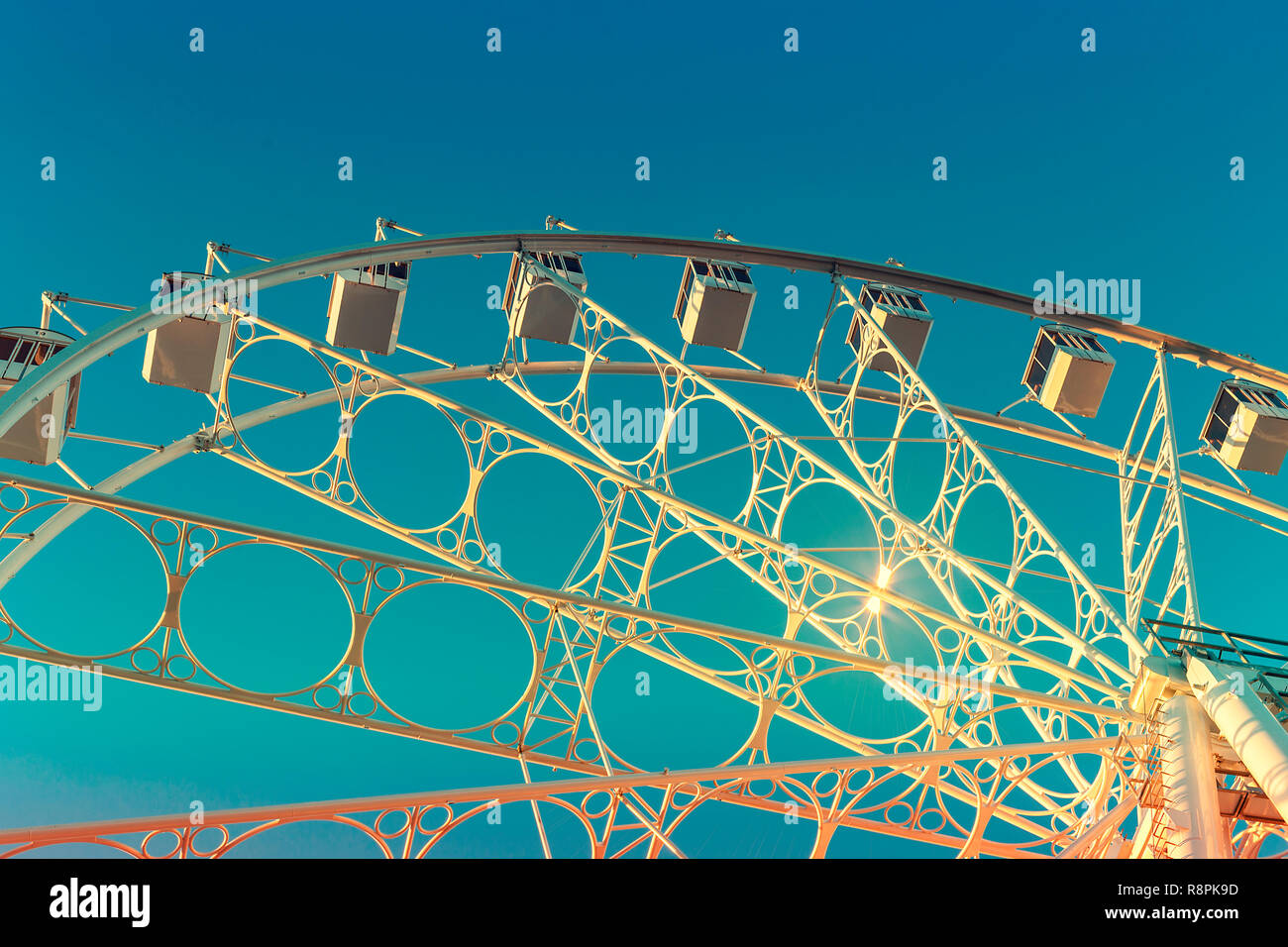 Ferris wheel vintage shot hi-res stock photography and images - Alamy