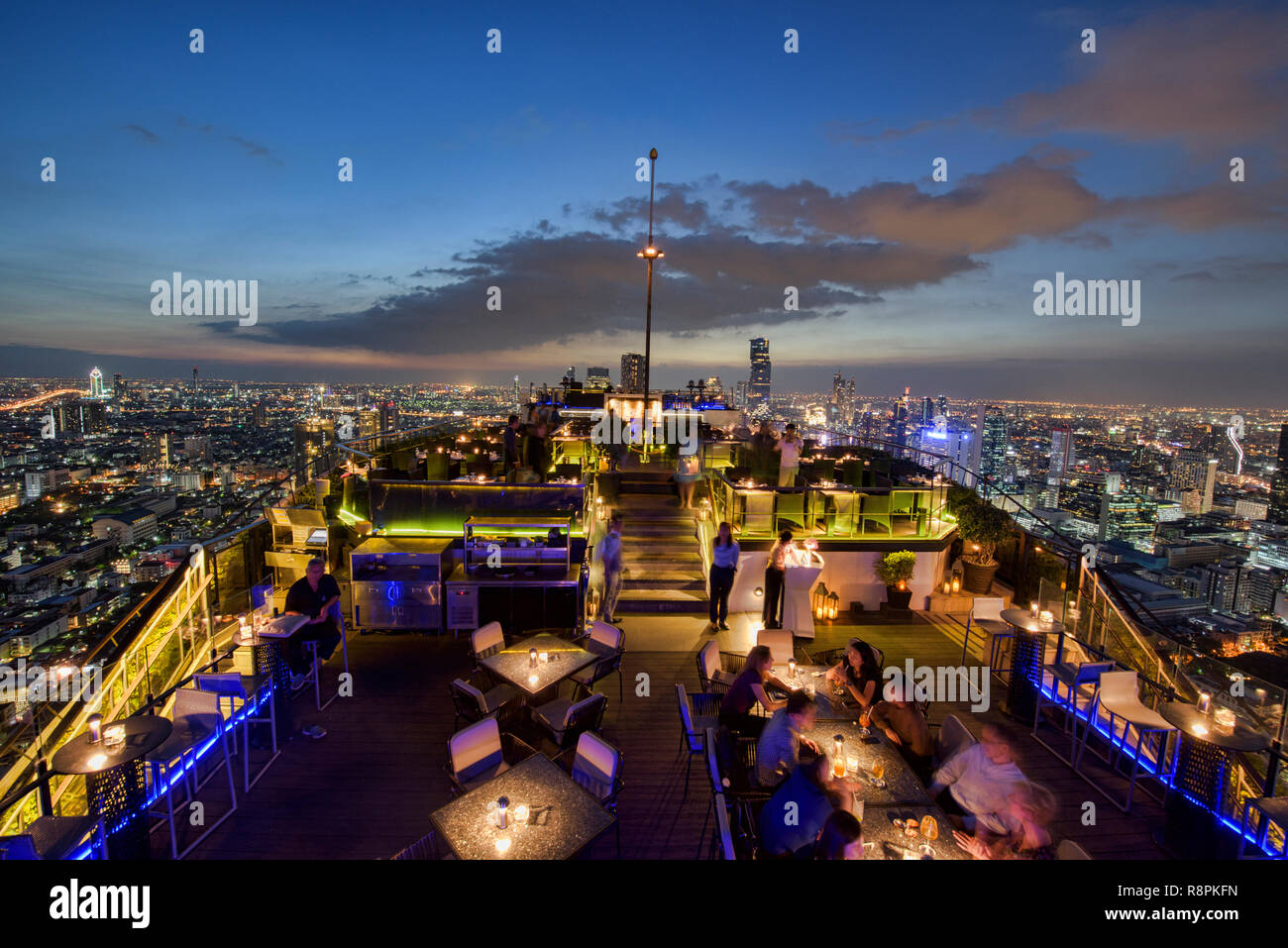 Moon bar hi-res stock photography and images - Alamy