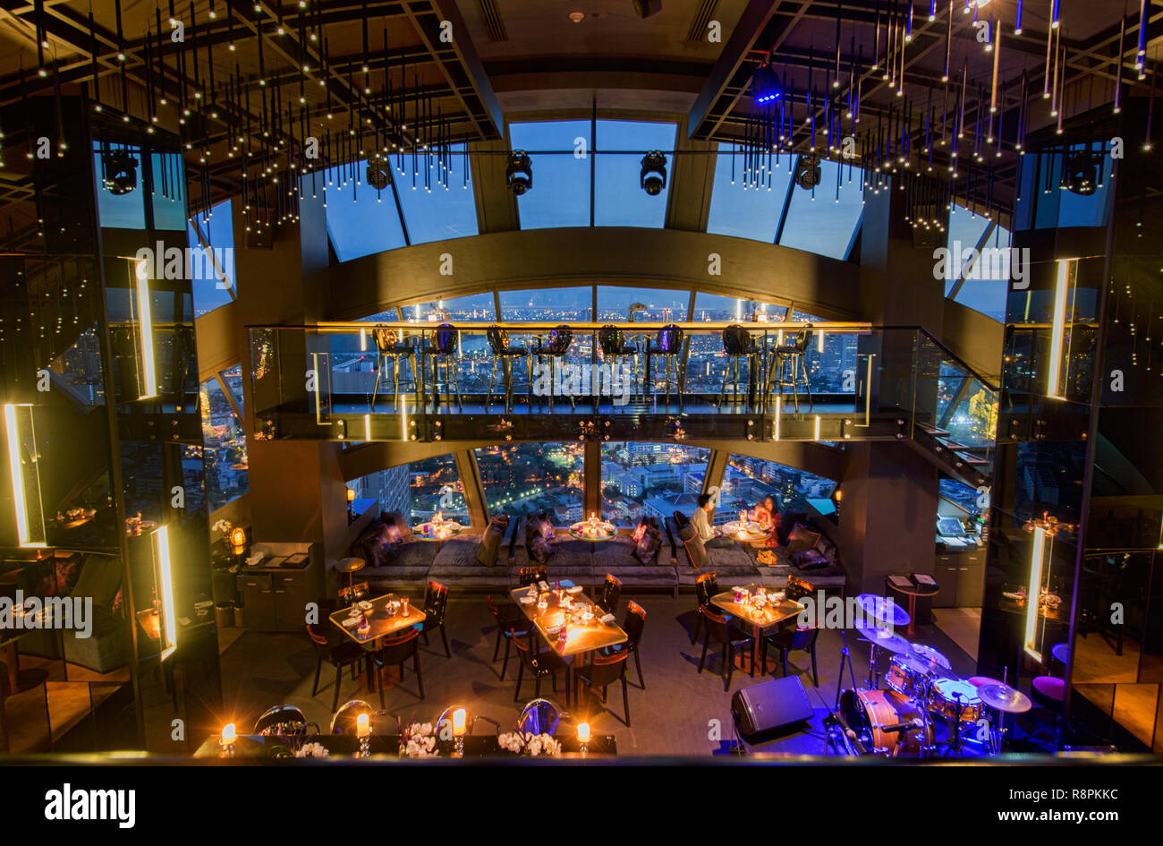 Bangkok bars hi-res stock photography and images - Alamy