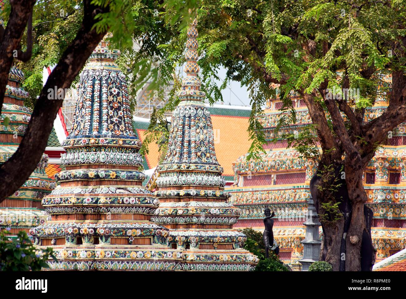 Thailand, Bangkok, Wat Pho, temple of Reclining Buddha Stock Photo - Alamy