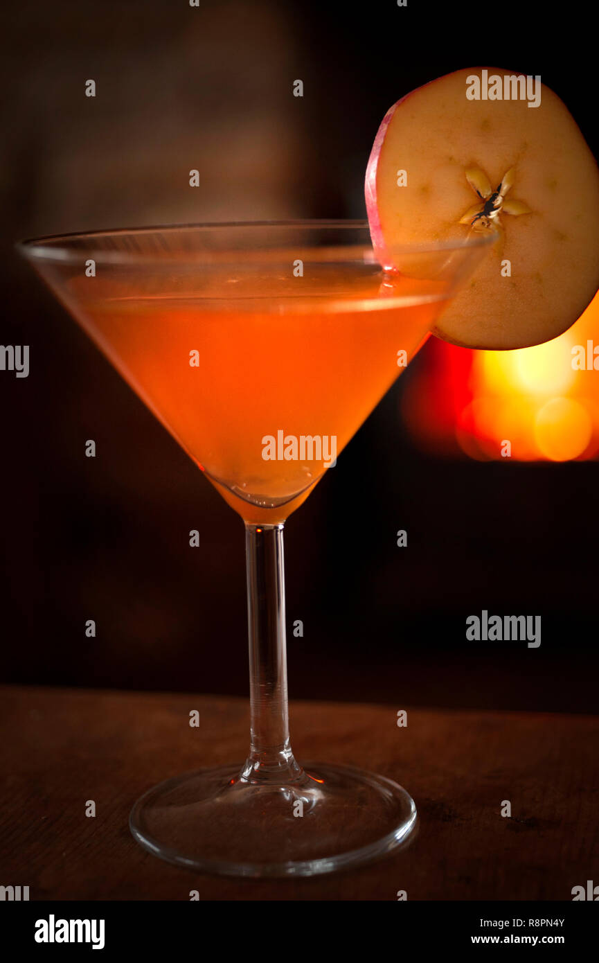 Apple based cocktail Stock Photo - Alamy