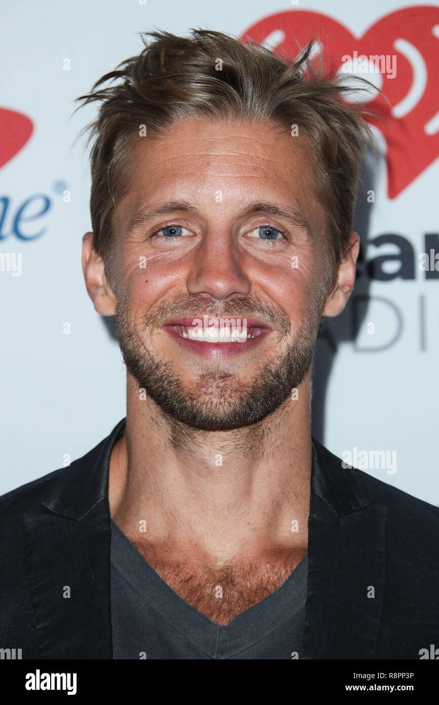 Matt barr hi-res stock photography and images - Alamy