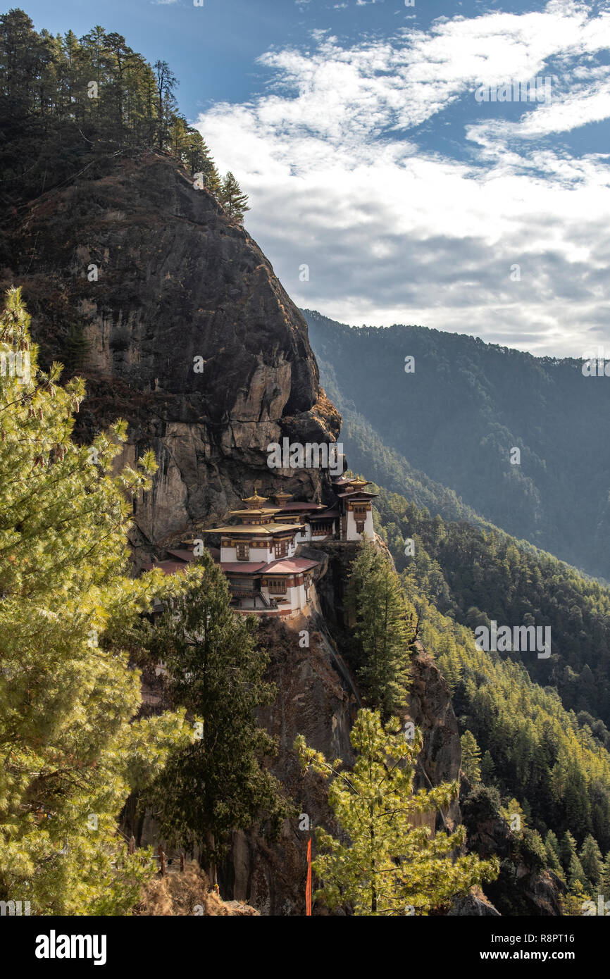 Taktsang Lhakhang, Tiger's Nest, Paro, Bhutan Stock Photo - Alamy