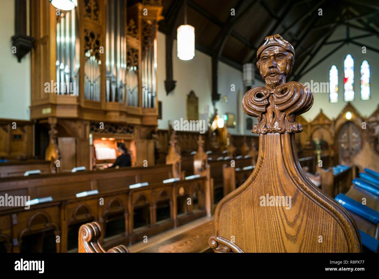 Gothic style chapel hi-res stock photography and images - Alamy