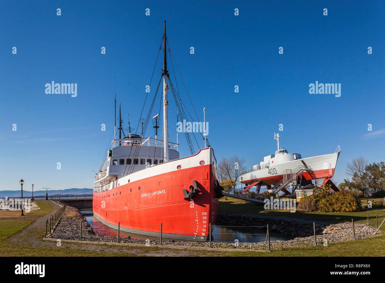 Hmcs chaudiere hi-res stock photography and images - Alamy