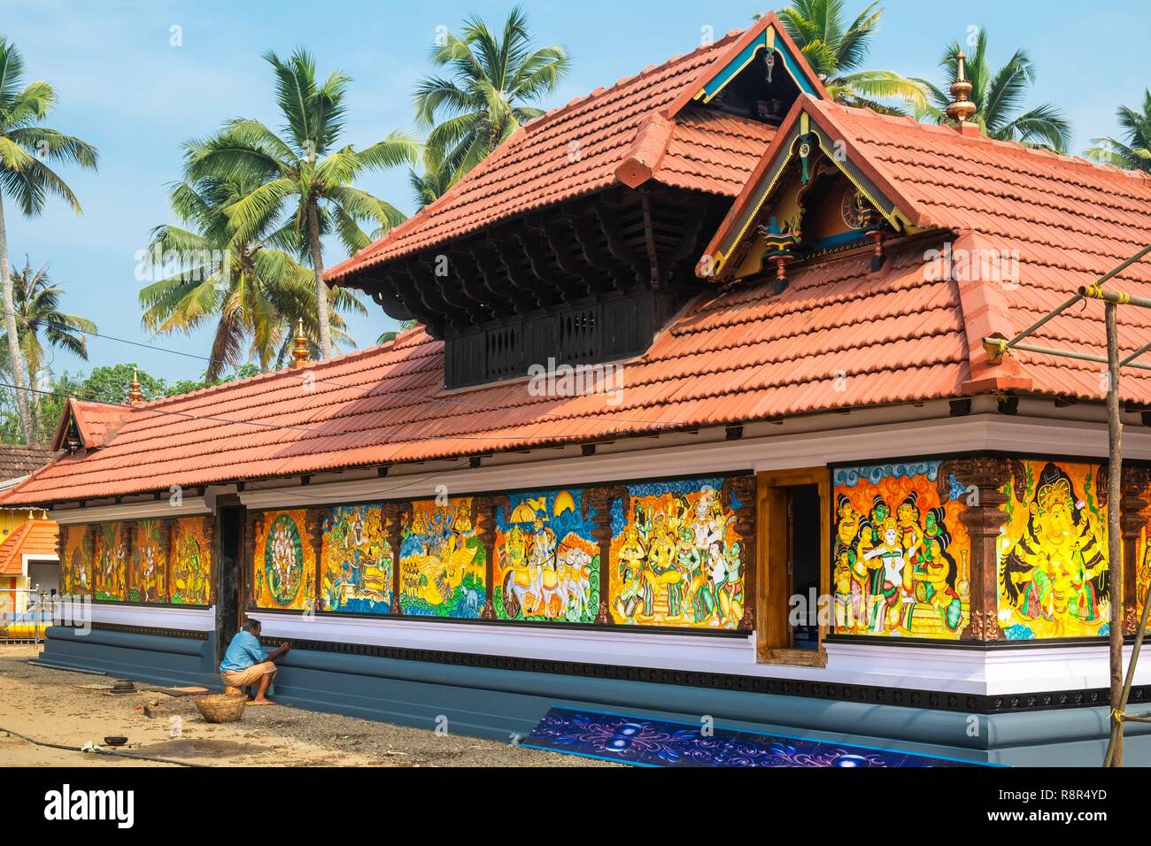 India, state of Kerala, Kumarakom, village set in the backdrop of the ...