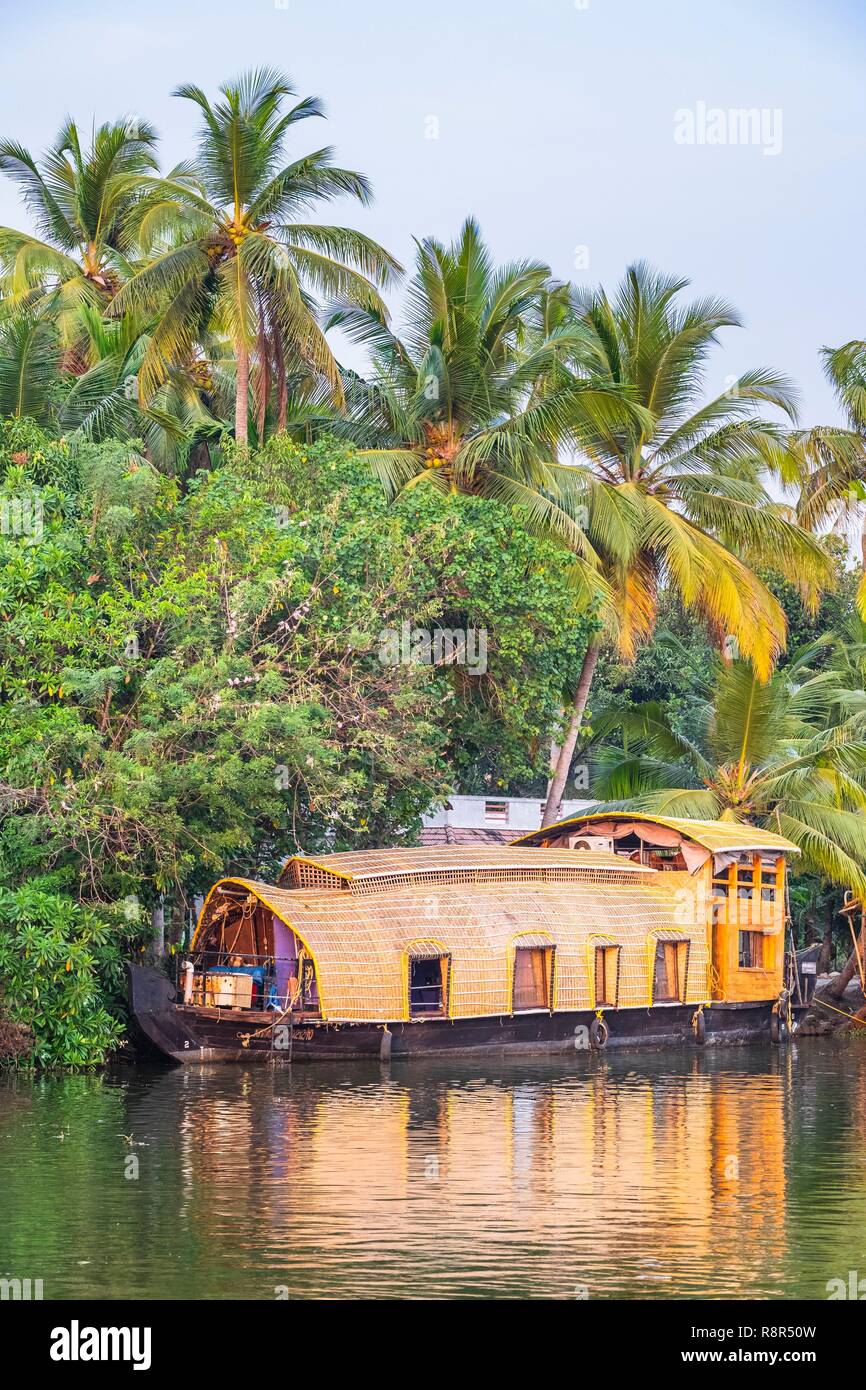 India, state of Kerala, Kumarakom, village set in the backdrop of the ...