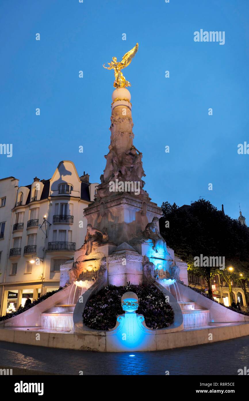 France, Marne, Reims, Place Drouet d Erlon, Sube fountain with Winged ...
