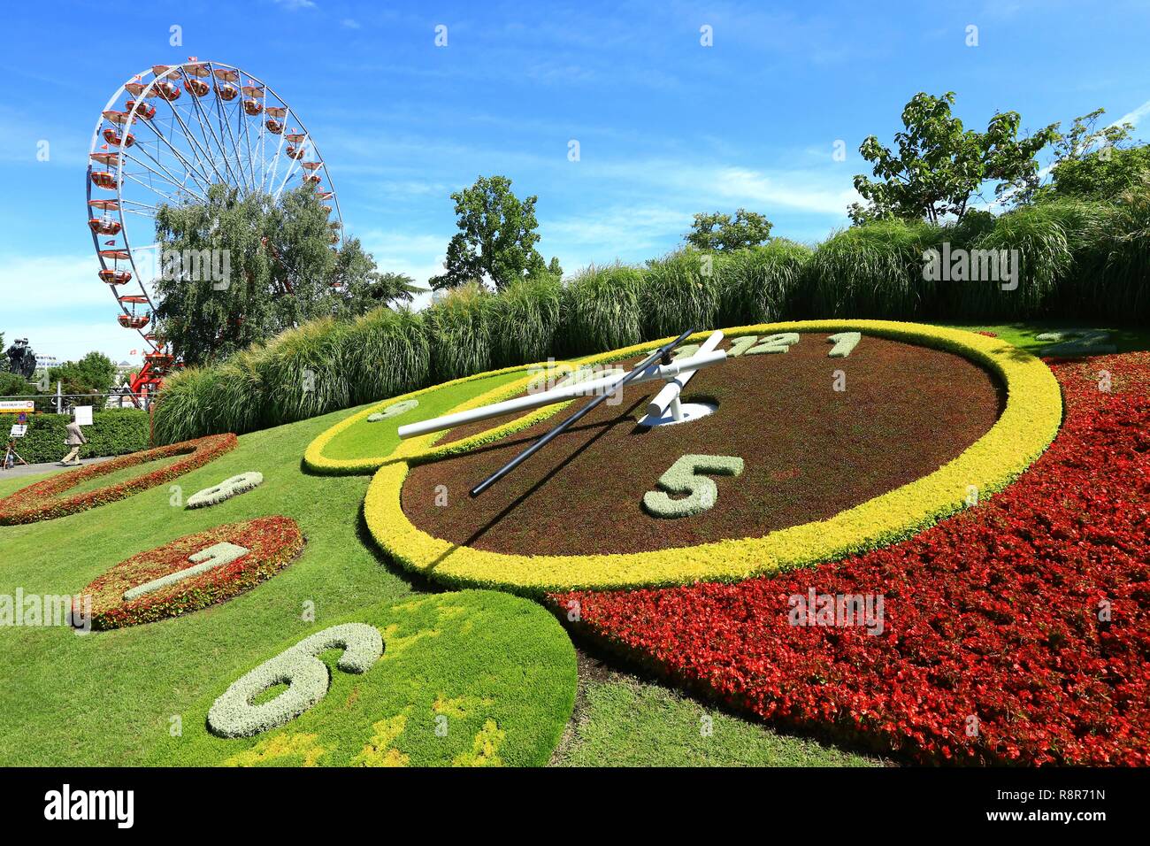 Geneva switzerland flower clock hi-res stock photography and images - Alamy