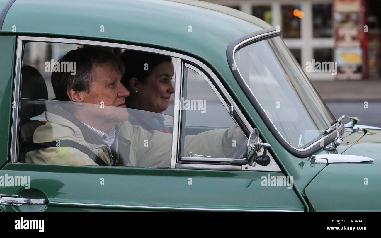 Patti Clare (Mary Taylor) and David Neilson (Roy Cropper) filming ...