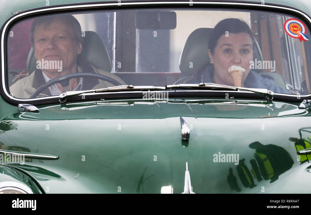Patti Clare (Mary Taylor) and David Neilson (Roy Cropper) filming ...
