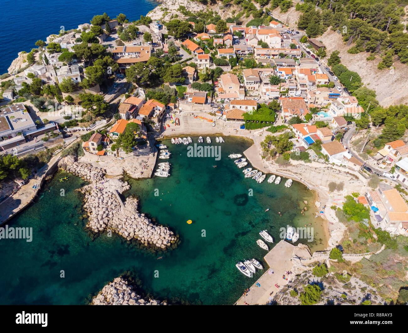 Calanque De Niolon High Resolution Stock Photography and Images - Alamy