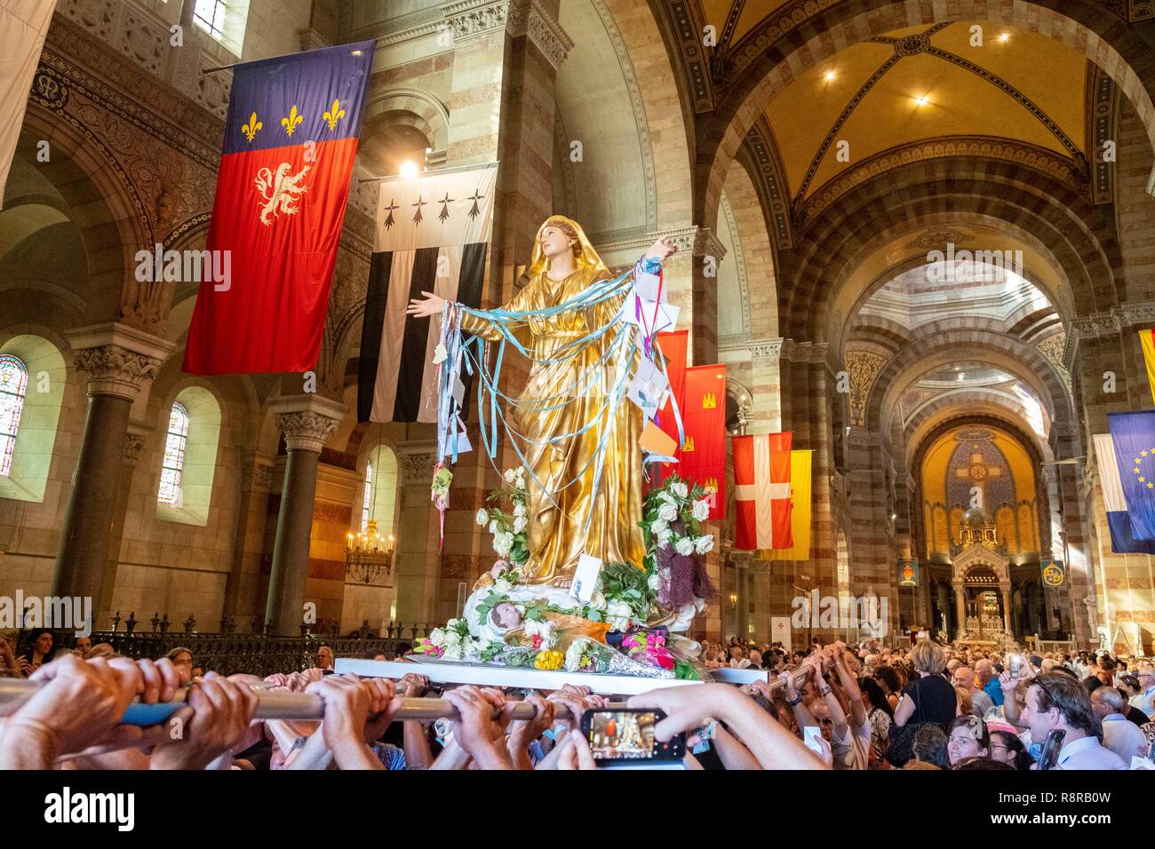 Procession feast assumption virgin mary hi-res stock photography and ...