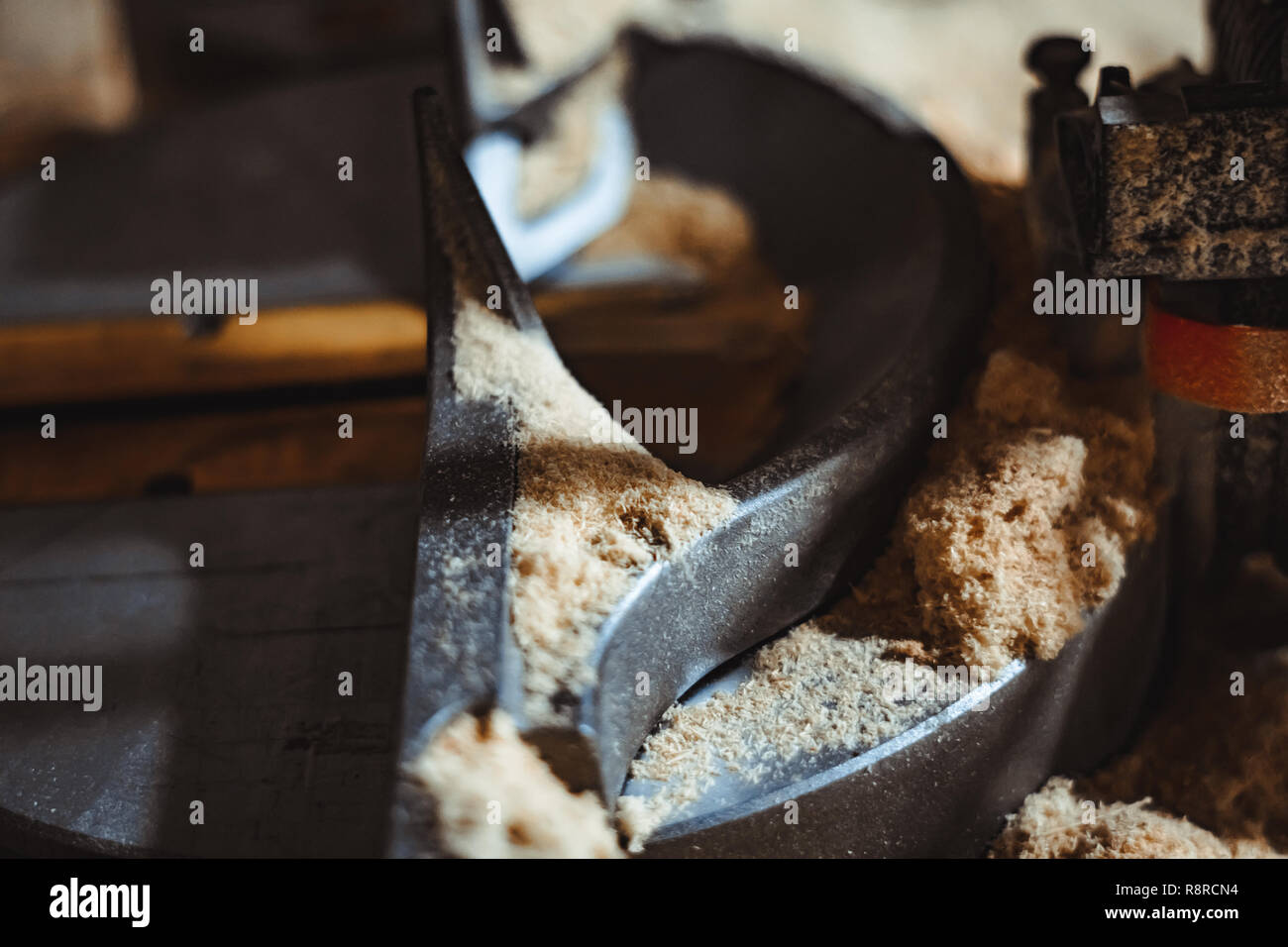 Old metal milling machine in joiner's shop Stock Photo - Alamy