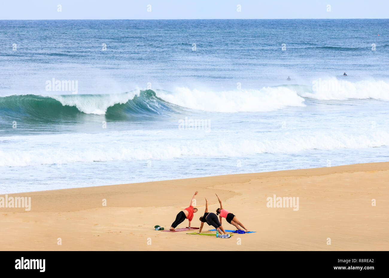 Vert surf hi-res stock photography and images - Alamy