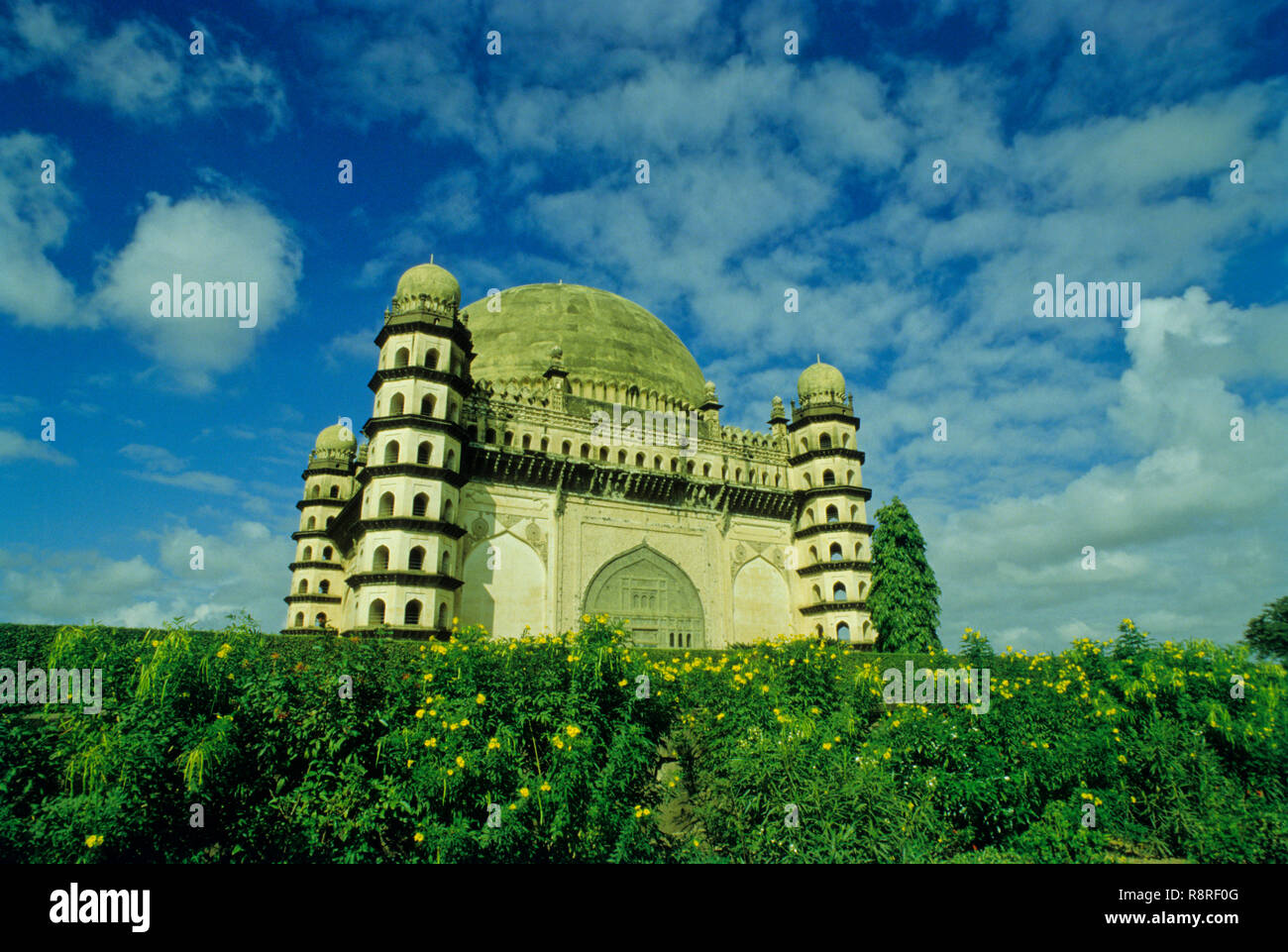 Gol Gumbaz, Bijapur, Karnataka, india Stock Photo - Alamy