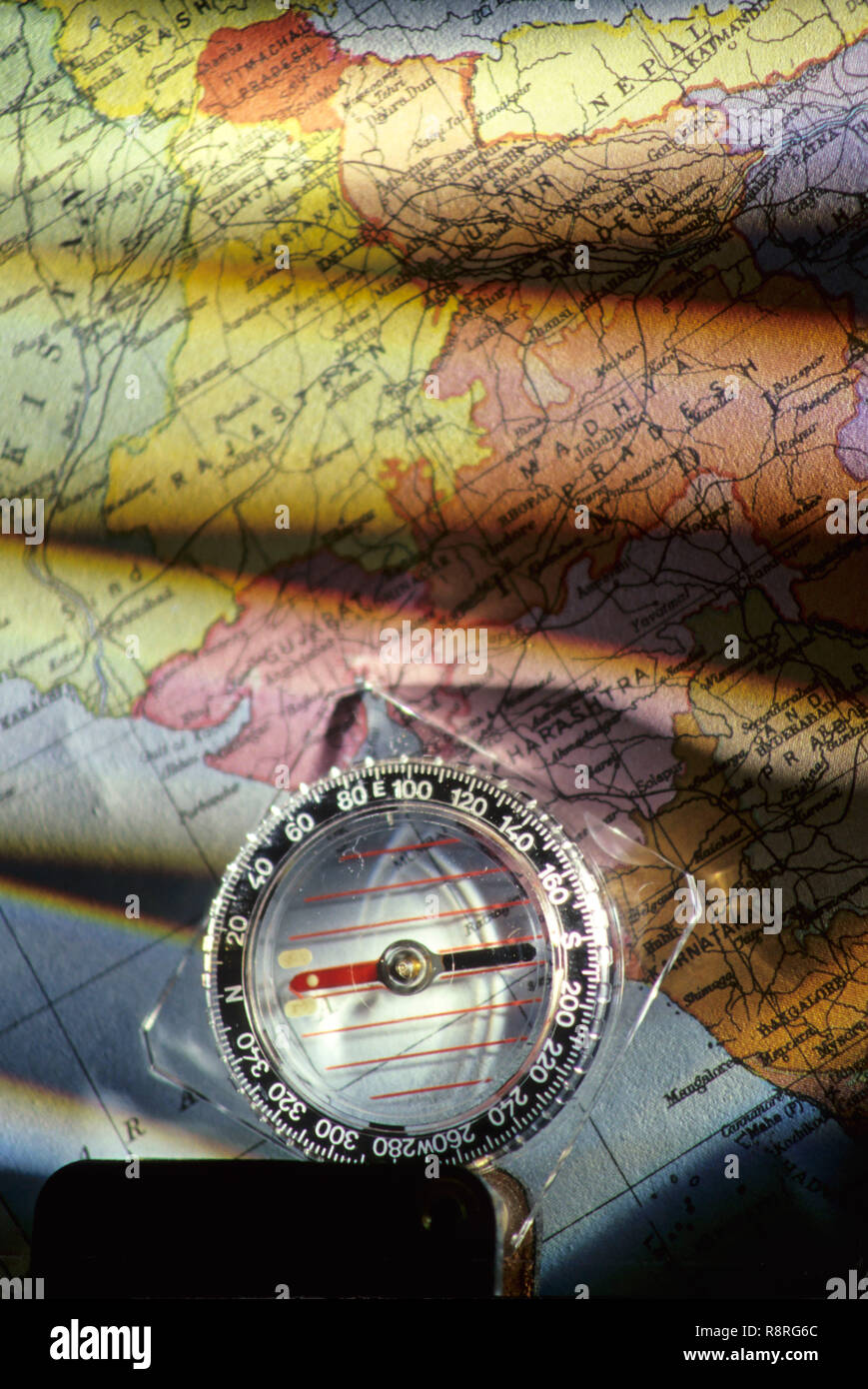 Compass maps hi-res stock photography and images - Alamy