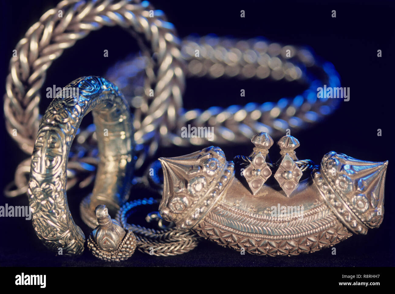 Jewellery objects hi-res stock photography and images - Alamy