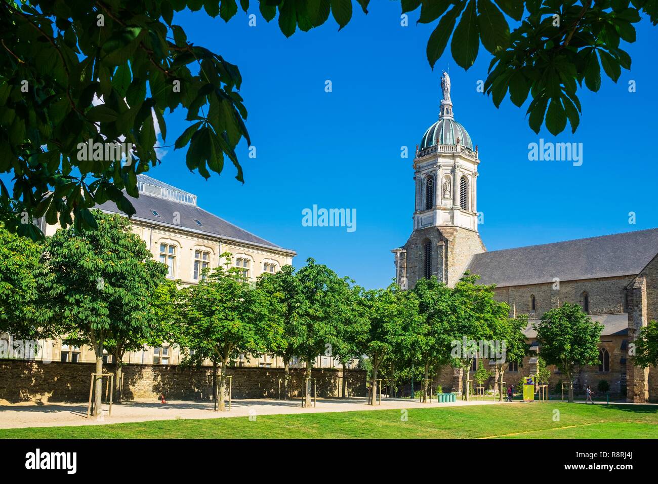 France, Ille-et-Vilaine, Rennes, Thabor park and Notre-Dame-en-Saint ...