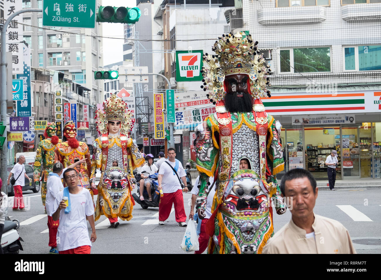 Birthday deity celebrations centred around Fuhsing,Fuxing Temple,Shipai ...