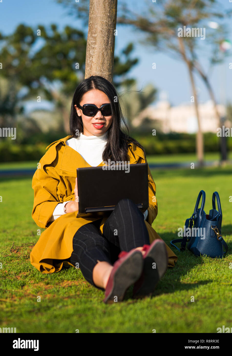 Work working ground hi-res stock photography and images - Alamy