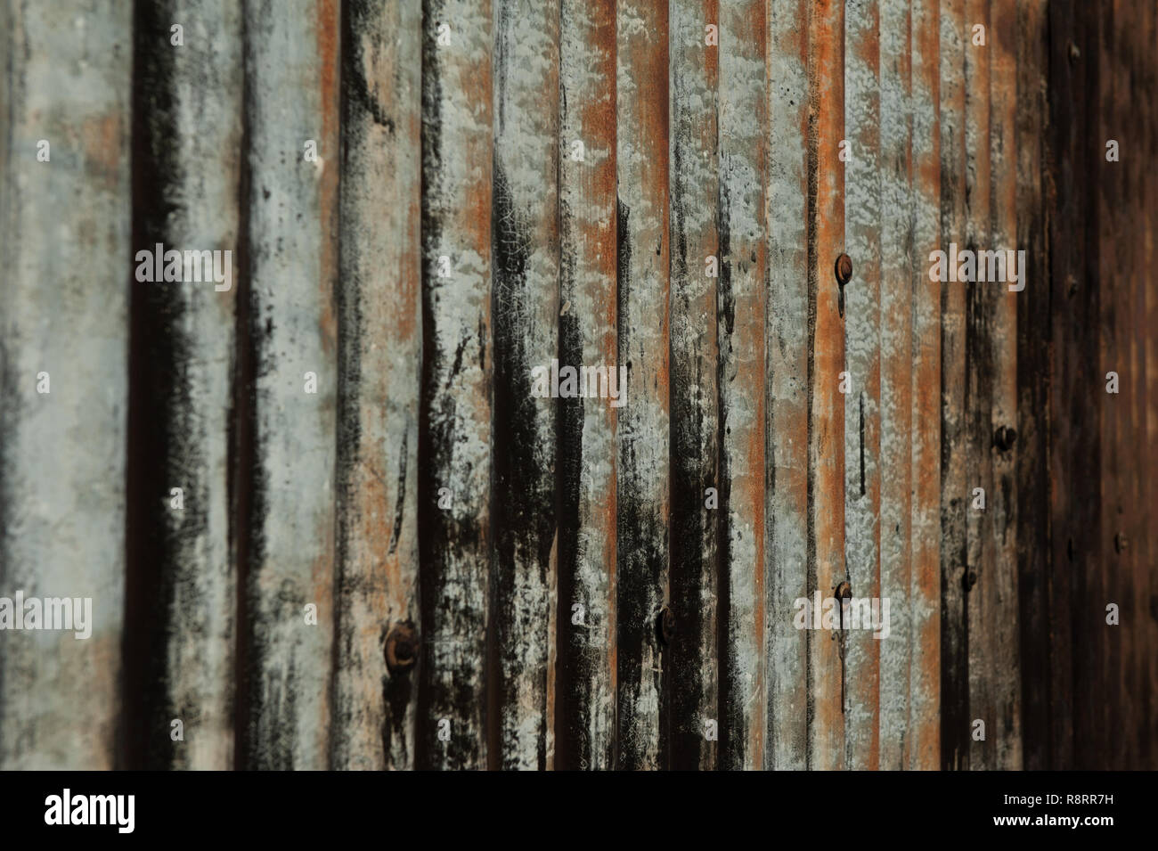 Multi coloured corrugated iron close-ups Stock Photo - Alamy
