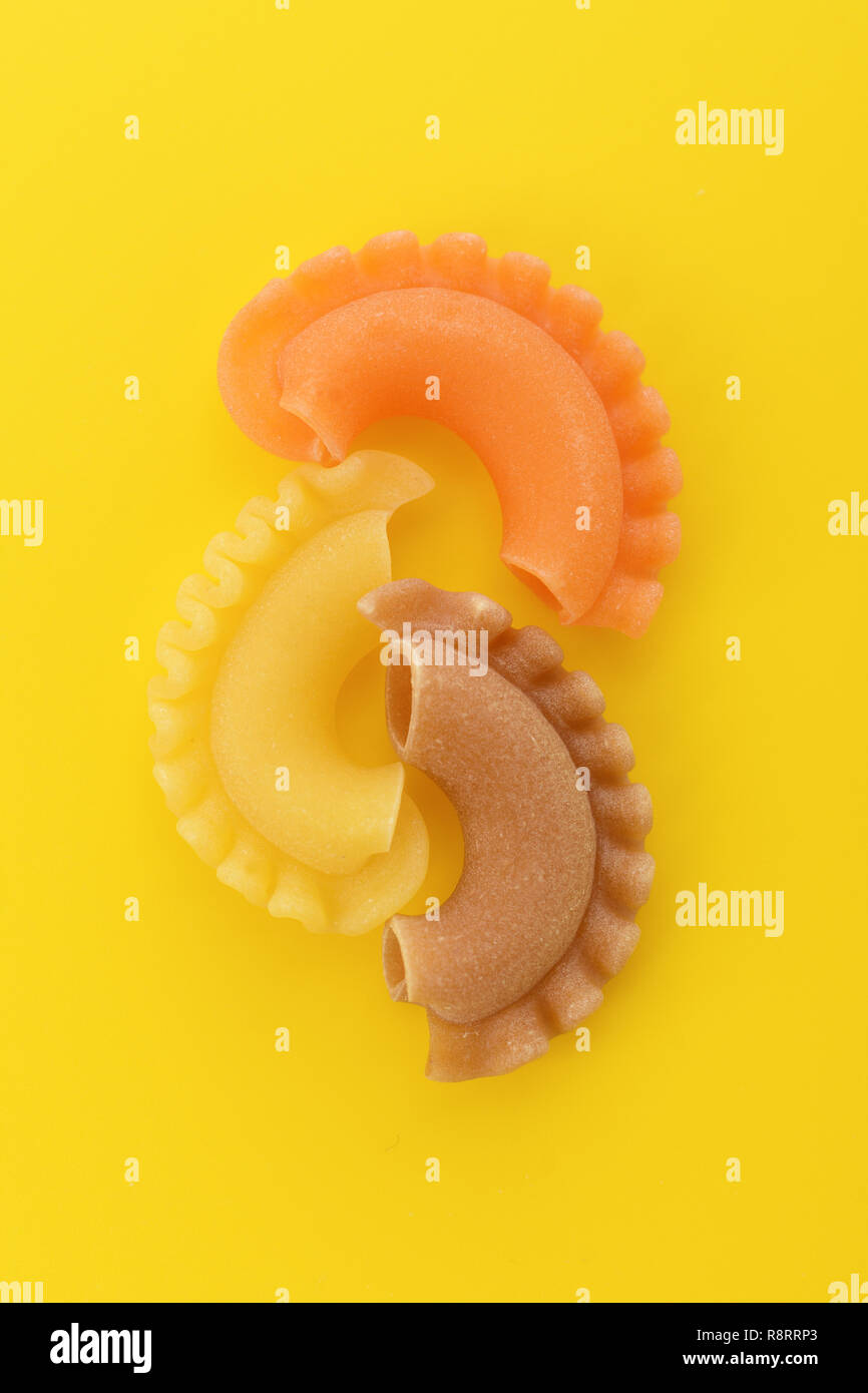 Creste di gallo pasta shape hi-res stock photography and images - Alamy