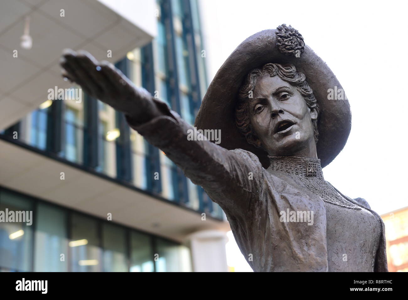 Emmeline pankhurst statue in manchester city centre hi-res stock ...