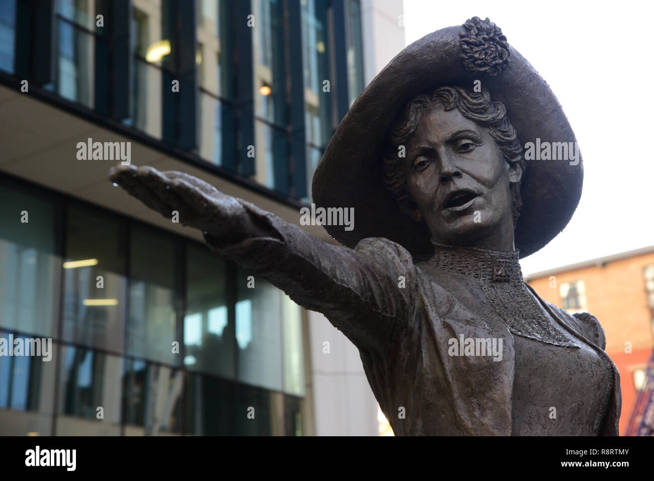 Emmeline pankhurst statue in manchester city centre hi-res stock ...