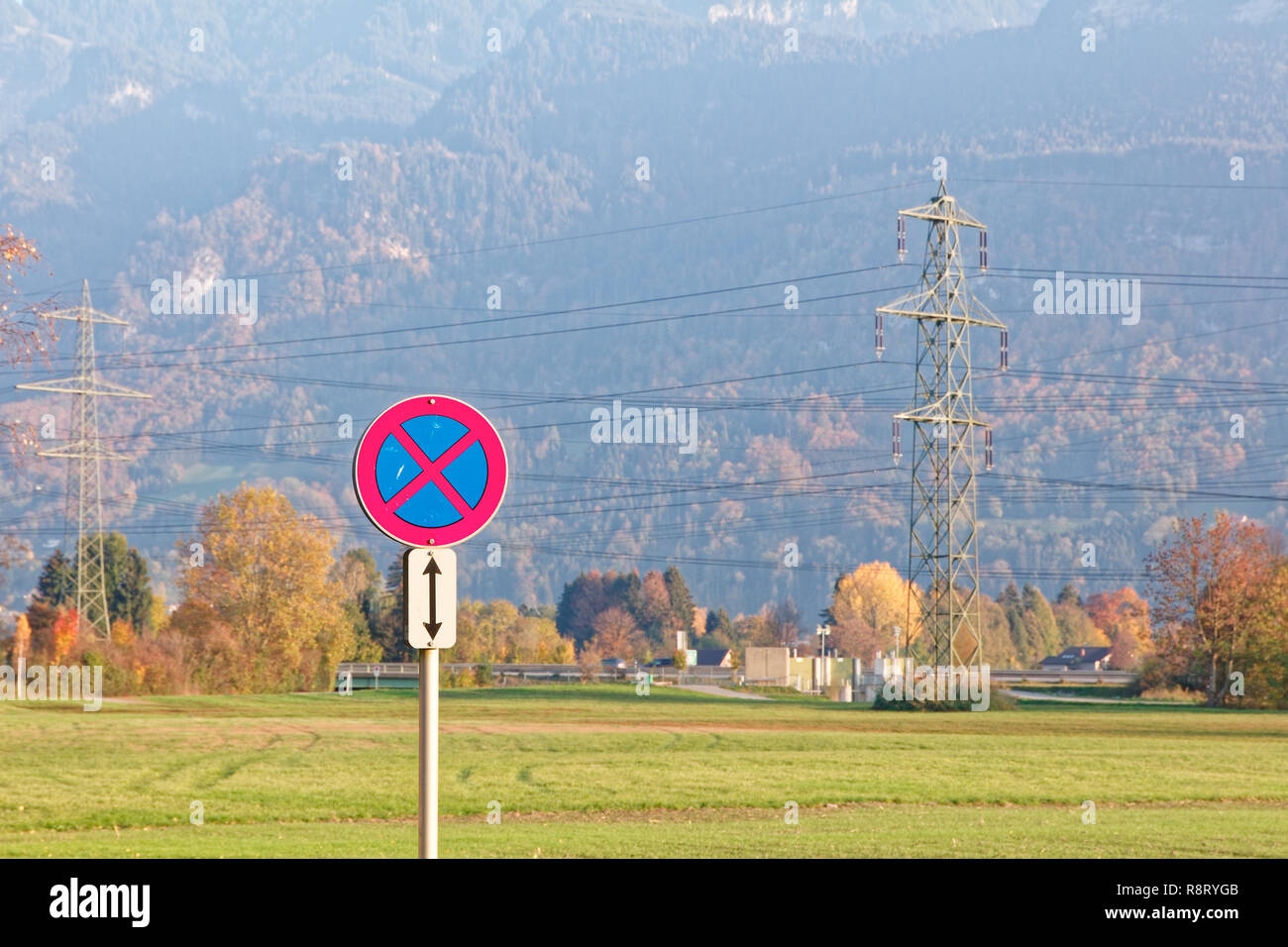 Clearway lines hi-res stock photography and images - Alamy