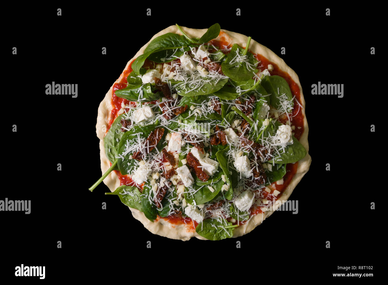 Uncooked pizza hi-res stock photography and images - Alamy