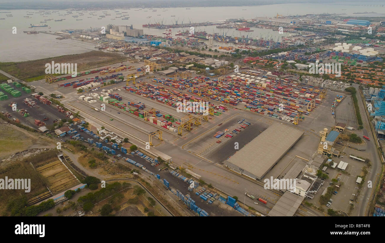 Indonesia logistic hi-res stock photography and images - Alamy