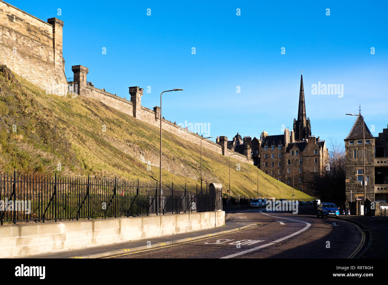 Johnston terrace hi-res stock photography and images - Alamy