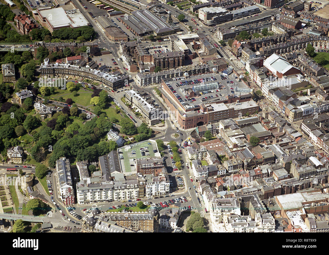 Main shopping street scarborough hi-res stock photography and images ...