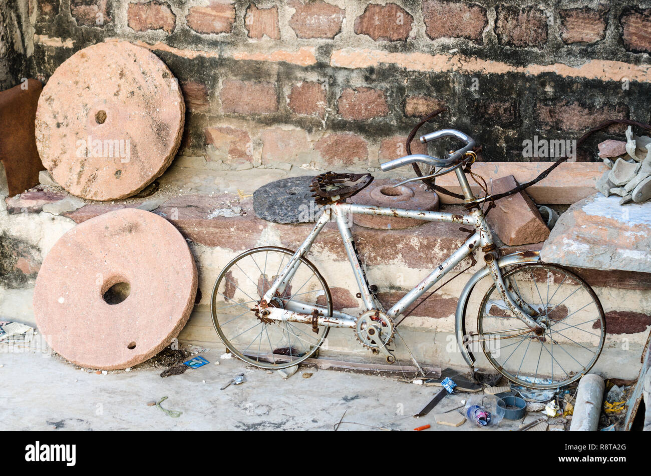 Chassis hi-res stock photography and images - Alamy