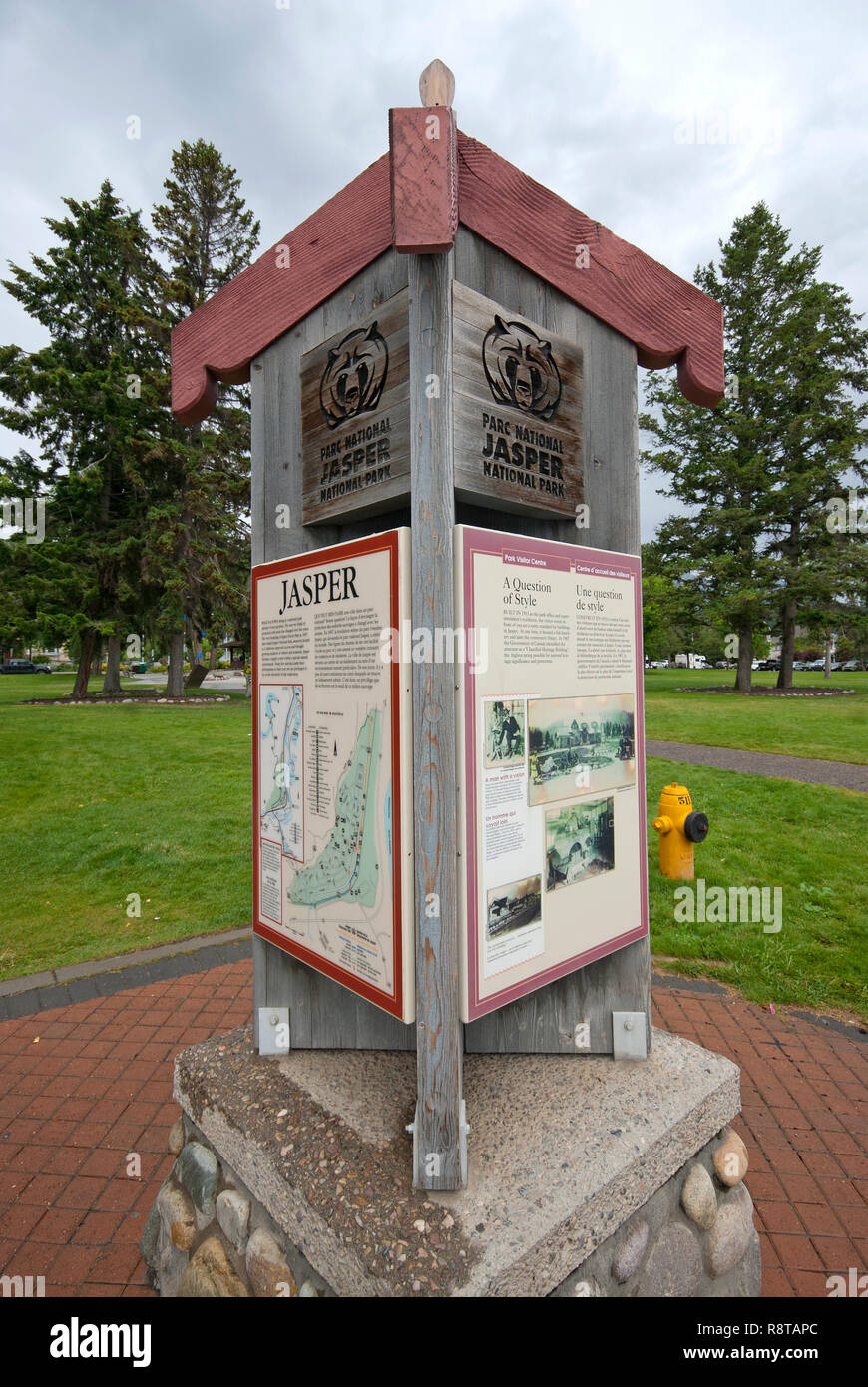 Town map sign village hi-res stock photography and images - Alamy