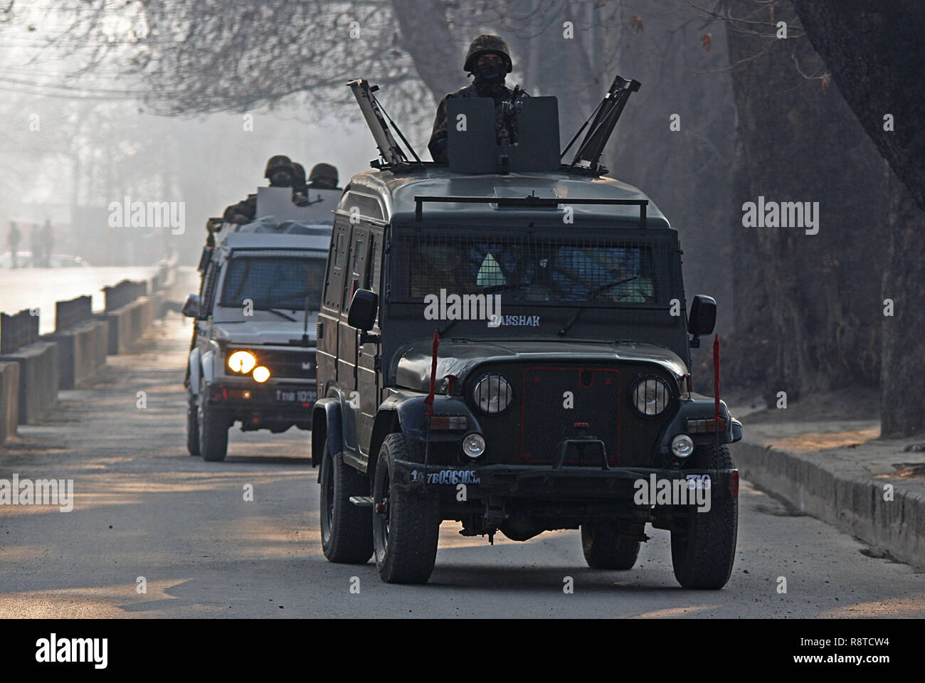 Indian army vehicle hi-res stock photography and images - Alamy