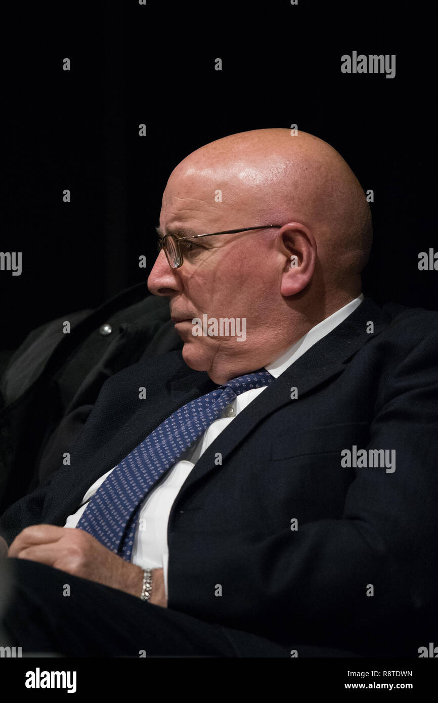 Mario oliverio hi-res stock photography and images - Alamy