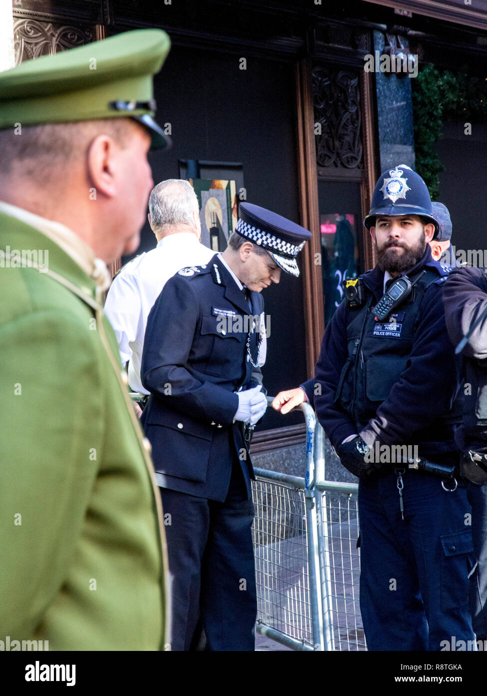 Harrods bomb injured hi-res stock photography and images - Alamy