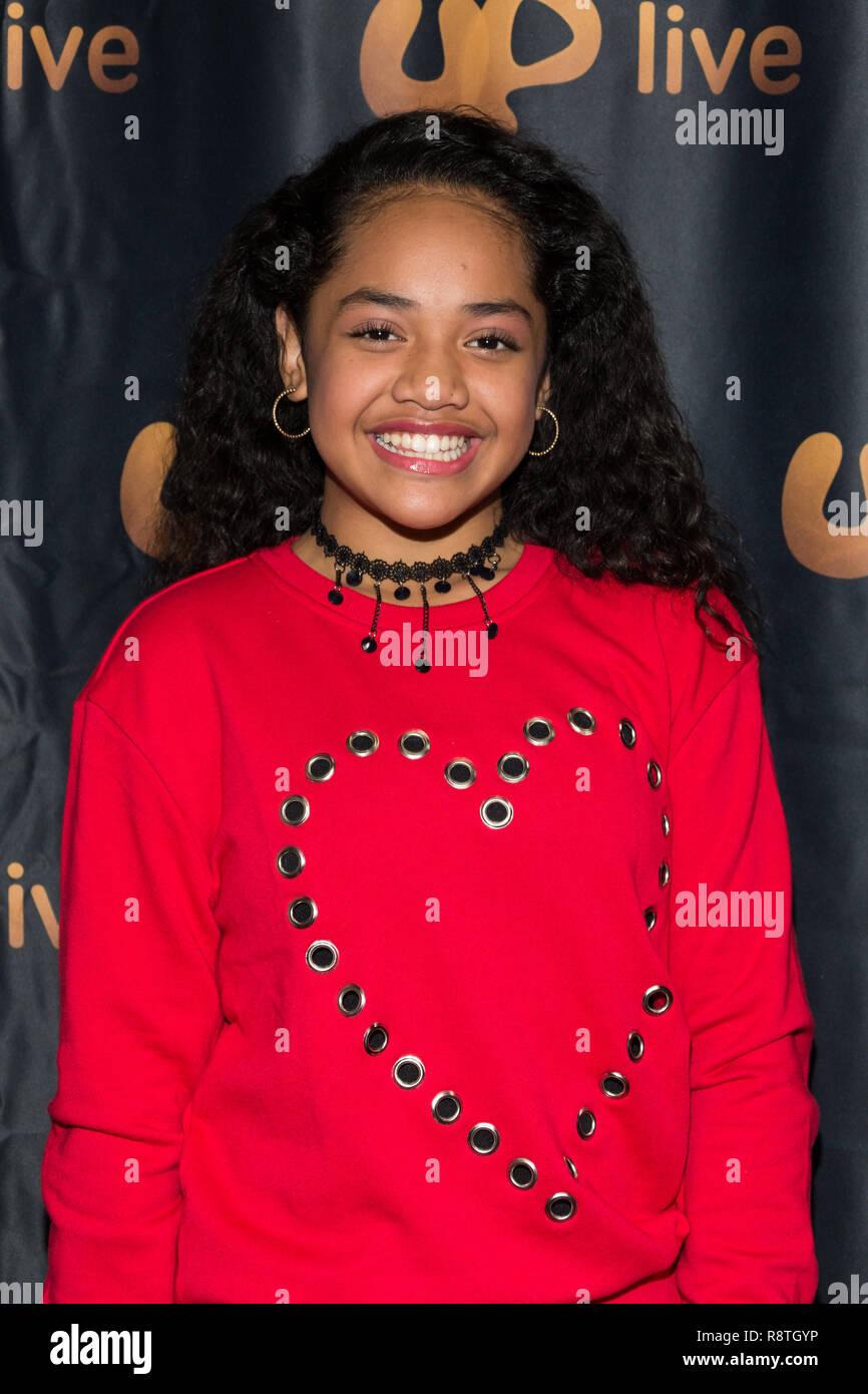 Burbank, California, USA. 16th December 2018. Actress, singer, model ...