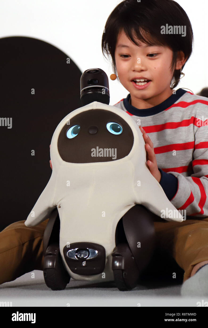Tokyo, Japan. 18th Dec, 2018. Japan's robot venture Groove X displays a ...