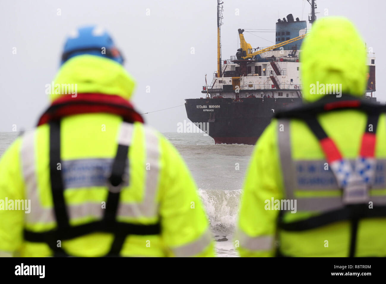 Cargo ship run aground hi-res stock photography and images - Alamy
