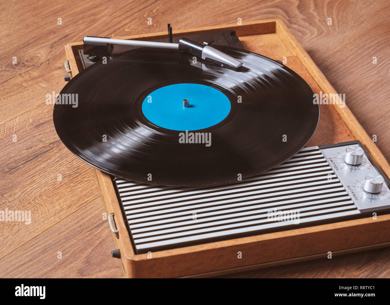 Record player 1970s hi-res stock photography and images - Alamy