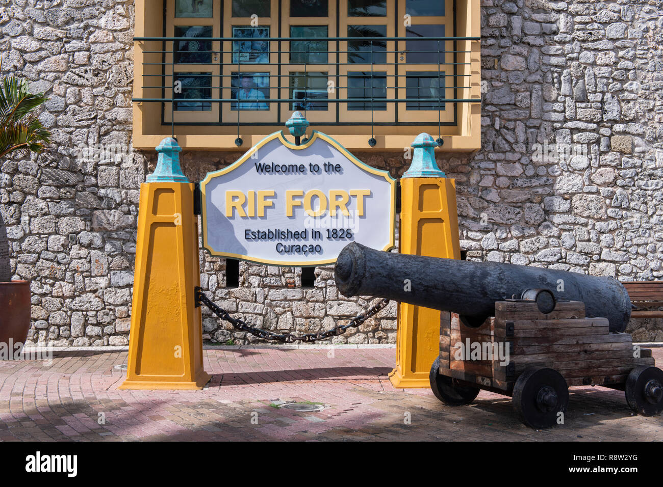 Rif Fort sign and cannon Curacao Dutch West Indies Stock Photo - Alamy
