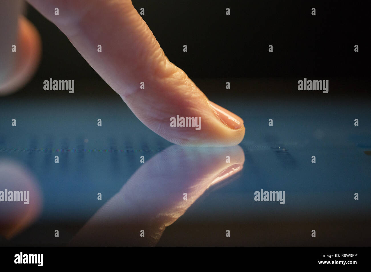 Working touch screen computer hi-res stock photography and images - Alamy