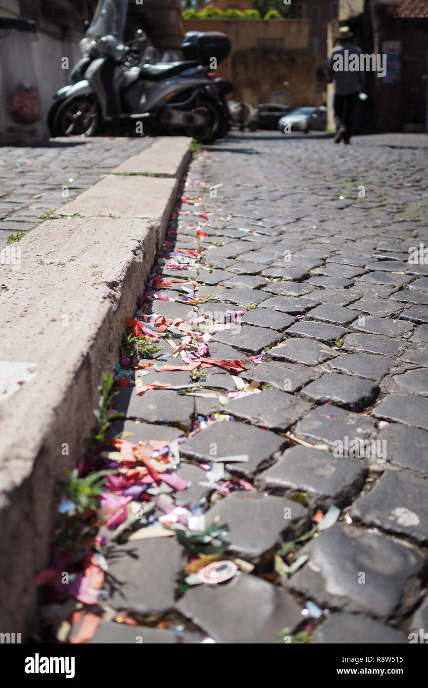 Street gutter hi-res stock photography and images - Alamy