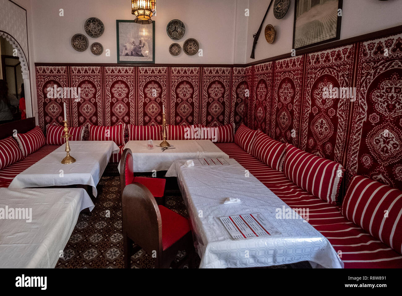 Arab music hi-res stock photography and images - Alamy