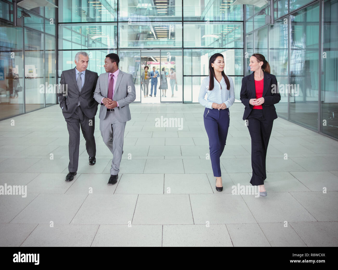 Women walking and talking outside hi-res stock photography and images ...