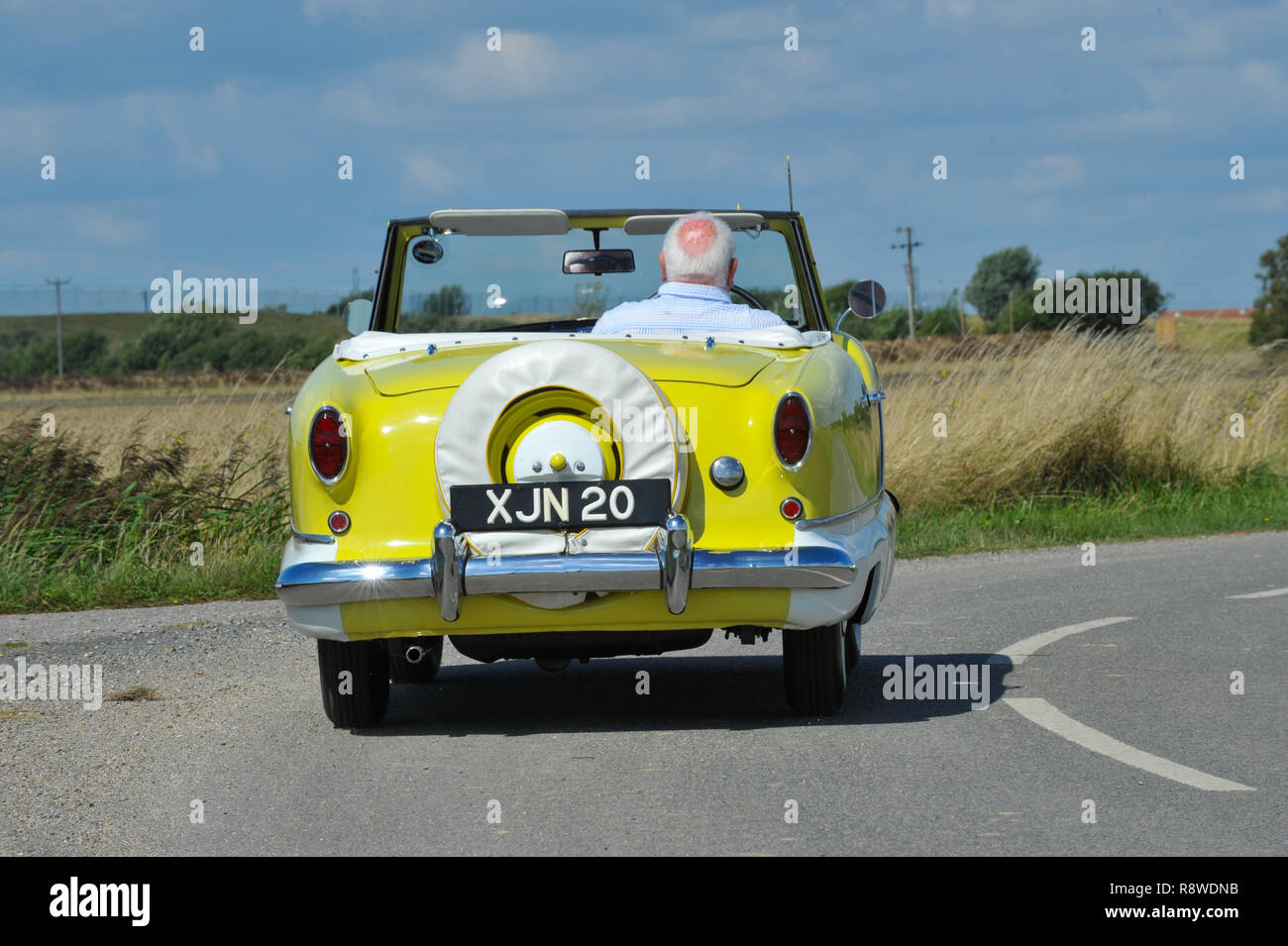 Austin/Nash Metropolitan (1953-1961) tiny Anglo American car Stock ...