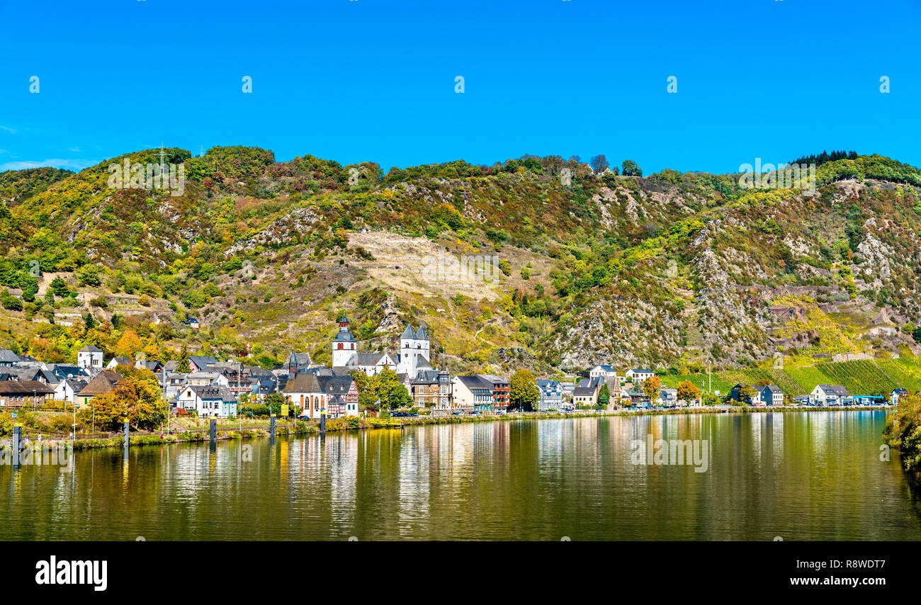 Treis karden hi-res stock photography and images - Alamy